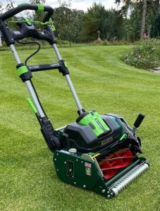 Rotary vs. Reel Mower – Everything You Need To Know To Mow Low